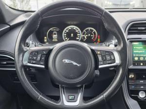 Grey Jaguar F-Pace 2018 in Siauliai, with an engine capacity of 2.00 L and mileage of 171 thousand km for 15850 €, photo 12 on AUTOMOTO.COM.LV
