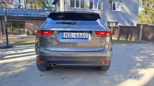 Pelēks Jaguar F-Pace 2018 Rīga, ar dzinēja tilpumu 2.00 L un nobraukumu 146 tūkst. km par 18150 €, foto 3 vietnē AUTOMOTO.COM.LV