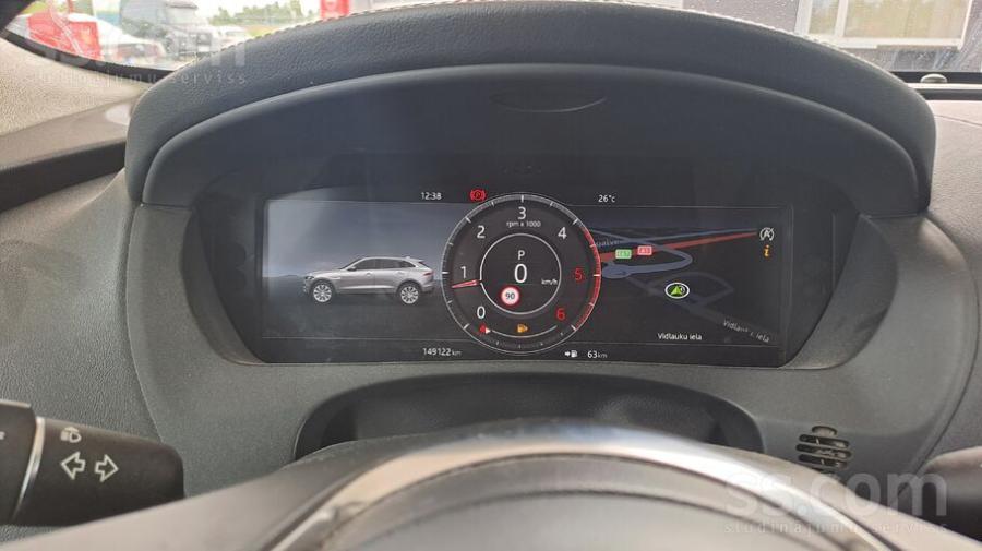 Pelēks Jaguar F-Pace 2018 Rīga, ar dzinēja tilpumu 2.00 L un nobraukumu 155 tūkst. km par 16500 €, foto 12 vietnē AUTOMOTO.COM.LV