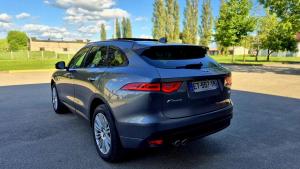 Grey Jaguar F-Pace 2018 in Taurage, with an engine capacity of 2.00 L and mileage of 154 thousand km for 12800 €, photo 6 on AUTOMOTO.COM.LV