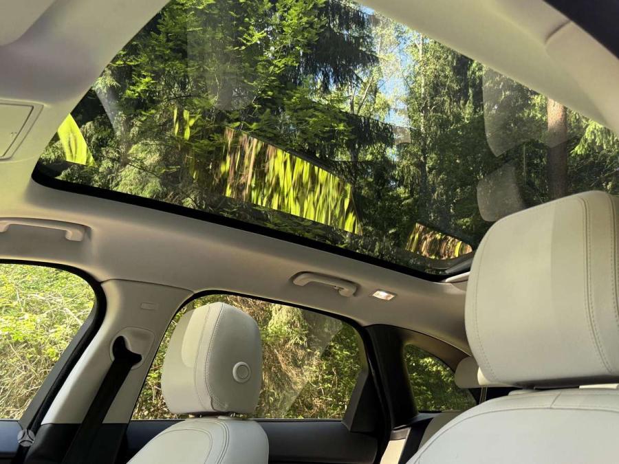 Pelēks Jaguar F-Pace 2018 Tauragė, ar dzinēja tilpumu 2.00 L un nobraukumu 145 tūkst. km par 11900 €, foto 15 vietnē AUTOMOTO.COM.LV