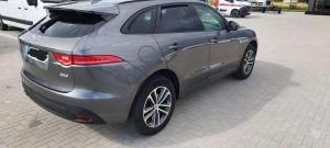Grey Jaguar F-Pace 2018 in Taurage, with an engine capacity of 2.00 L and mileage of 137 thousand km for 12999 €, photo 5 on AUTOMOTO.COM.LV