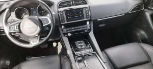 Grey Jaguar F-Pace 2018 in Taurage, with an engine capacity of 2.00 L and mileage of 137 thousand km for 12999 €, photo 10 on AUTOMOTO.COM.LV