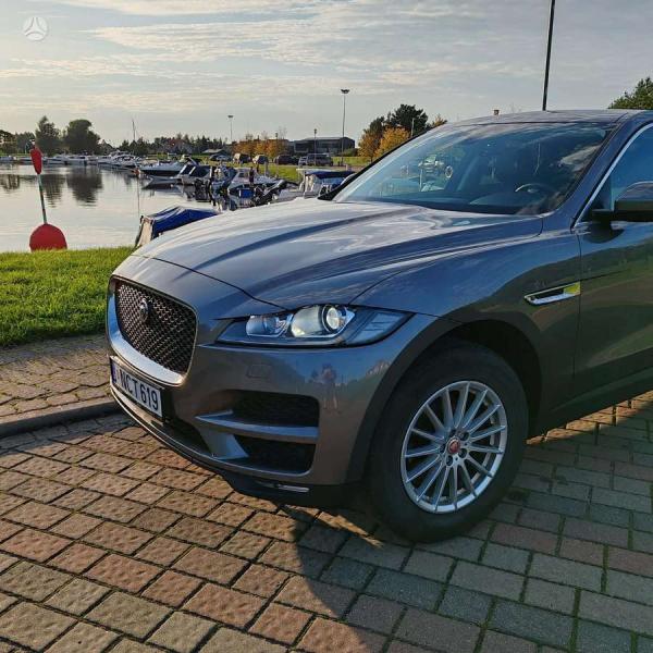 Grey Jaguar F-Pace 2018 in Klaipeda, with an engine capacity of 2.00 L and mileage of 167 thousand km for 12500 €, photo 3 on AUTOMOTO.COM.LV