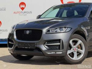 Grey Jaguar F-Pace 2018 in Taurage, with an engine capacity of 2.00 L and mileage of 228 thousand km for 14900 €, photo 3 on AUTOMOTO.COM.LV