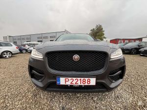 Grey Jaguar F-Pace 2018 in Vilnius, with an engine capacity of 2.99 L and mileage of 184 thousand km for 10700 €, photo 50 on AUTOMOTO.COM.LV