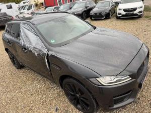 Grey Jaguar F-Pace 2018 in Vilnius, with an engine capacity of 2.99 L and mileage of 184 thousand km for 10700 €, photo 59 on AUTOMOTO.COM.LV