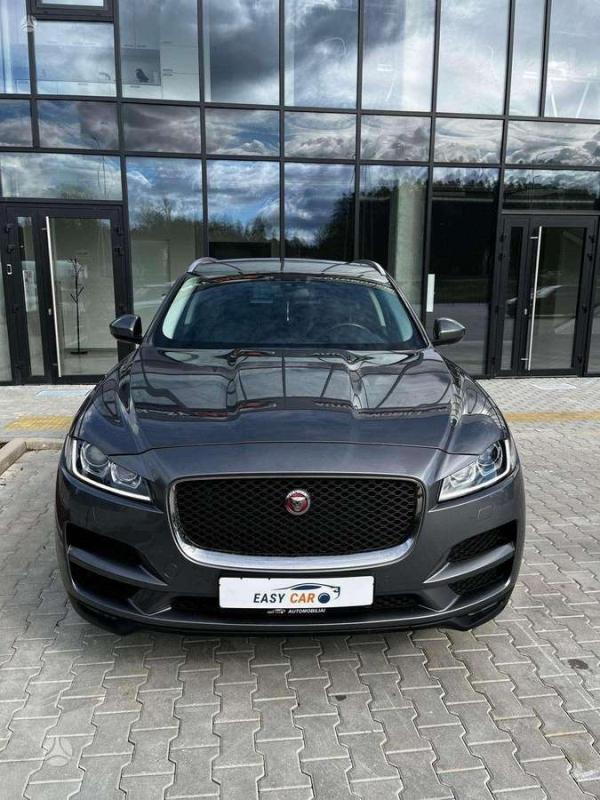 Pelēks Jaguar F-Pace 2018 Viļņa, ar dzinēja tilpumu 2.00 L un nobraukumu 194 tūkst. km par 9700 €, foto 3 vietnē AUTOMOTO.COM.LV