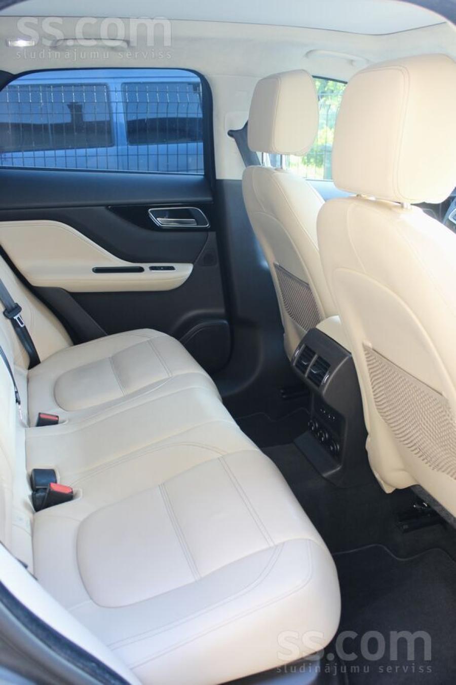 Grey Jaguar F-Pace 2019 in Jekabpils, with an engine capacity of 2.00 L and mileage of 108 thousand km for 18900 €, photo 10 on AUTOMOTO.COM.LV