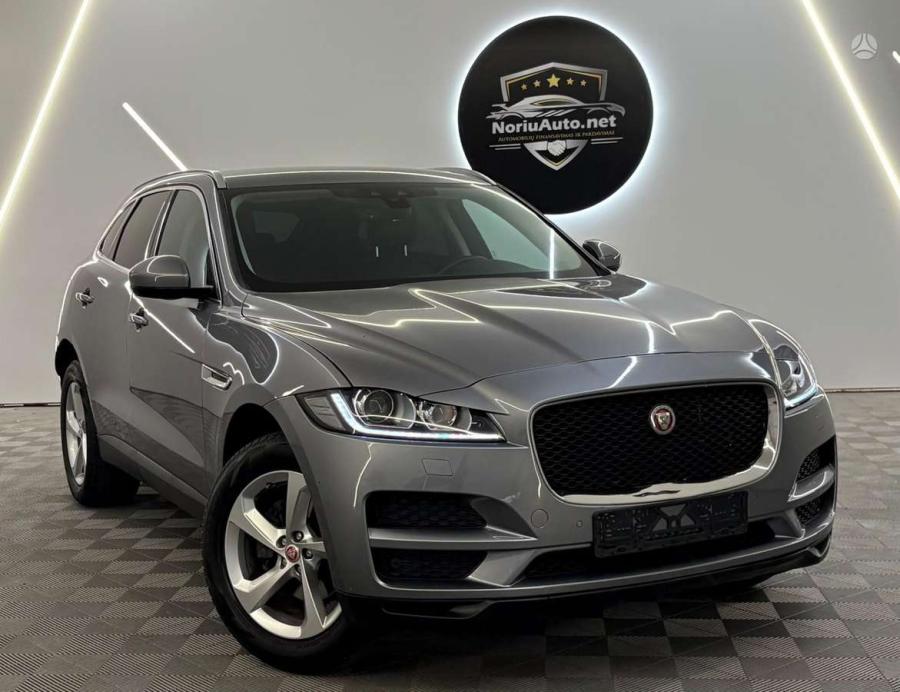 Pelēks Jaguar F-Pace 2019 Marijampole, ar dzinēja tilpumu 2.00 L un nobraukumu 159 tūkst. km par 13750 €, foto 1 vietnē AUTOMOTO.COM.LV