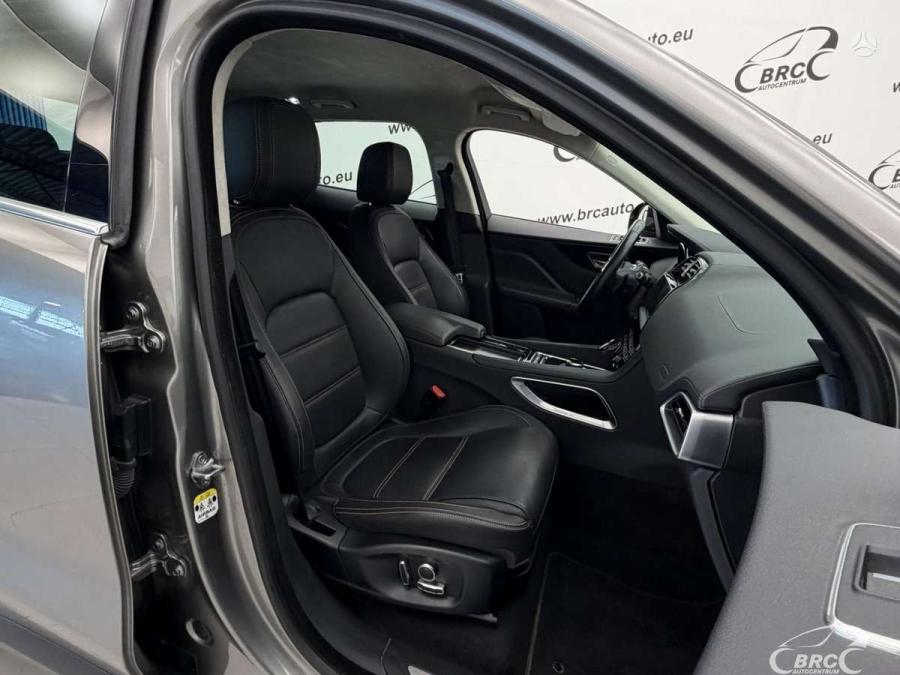 Grey Jaguar F-Pace 2019 in Vilnius, with an engine capacity of 2.00 L and mileage of 80 thousand km for 18500 €, photo 9 on AUTOMOTO.COM.LV
