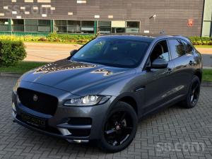 Grey Jaguar F-Pace 2019 in Jelgava, with an engine capacity of 2.00 L and mileage of 0 thousand km for 12950 €, photo 3 on AUTOMOTO.COM.LV