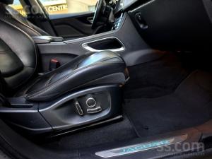 Grey Jaguar F-Pace 2019 in Jelgava, with an engine capacity of 2.00 L and mileage of 0 thousand km for 12950 €, photo 15 on AUTOMOTO.COM.LV