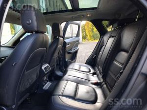 Grey Jaguar F-Pace 2019 in Jelgava, with an engine capacity of 2.00 L and mileage of 0 thousand km for 12950 €, photo 17 on AUTOMOTO.COM.LV