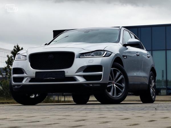 Grey Jaguar F-Pace 2020 in Siauliai, with an engine capacity of 2.00 L and mileage of 130 thousand km for 14250 €, photo 1 on AUTOMOTO.COM.LV