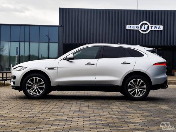Grey Jaguar F-Pace 2020 in Siauliai, with an engine capacity of 2.00 L and mileage of 130 thousand km for 14250 €, photo 4 on AUTOMOTO.COM.LV