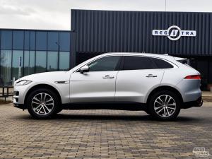 Pelēks Jaguar F-Pace 2020 Šauļi, ar dzinēja tilpumu 2.00 L un nobraukumu 130 tūkst. km par 14250 €, foto 5 vietnē AUTOMOTO.COM.LV
