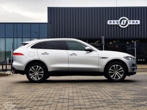 Pelēks Jaguar F-Pace 2020 Šauļi, ar dzinēja tilpumu 2.00 L un nobraukumu 130 tūkst. km par 14250 €, foto 10 vietnē AUTOMOTO.COM.LV
