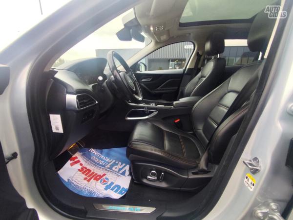 Grey Jaguar F-Pace 2020 in Siauliai, with an engine capacity of 2.00 L and mileage of 130 thousand km for 14250 €, photo 10 on AUTOMOTO.COM.LV