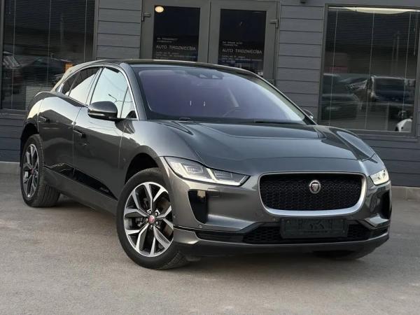 Pelēks Jaguar F-Pace 2020 Jelgava, ar dzinēja tilpumu 0.10 L un nobraukumu 129 tūkst. km par 25450 €, foto 1 vietnē AUTOMOTO.COM.LV