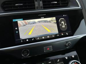 Pelēks Jaguar F-Pace 2020 Jelgava, ar dzinēja tilpumu 0.10 L un nobraukumu 129 tūkst. km par 25450 €, foto 13 vietnē AUTOMOTO.COM.LV