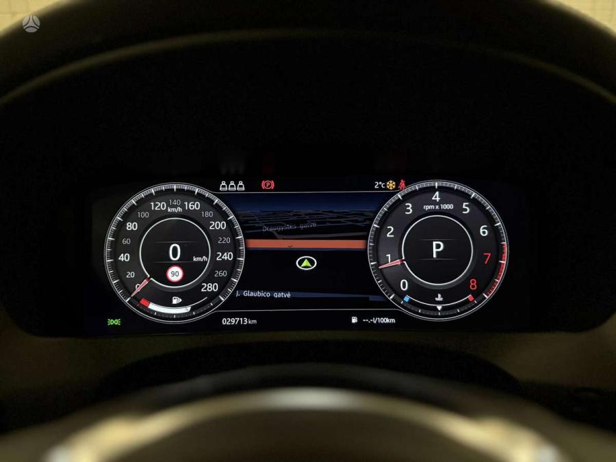 Grey Jaguar F-Pace 2020 in Vilnius, with an engine capacity of 2.00 L and mileage of 30 thousand km for 24790 €, photo 24 on AUTOMOTO.COM.LV