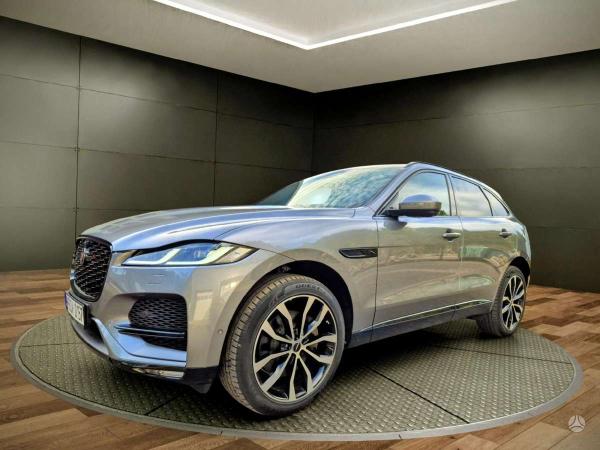 Grey Jaguar F-Pace 2021 in Tukums, with an engine capacity of 3.00 L and mileage of 108 thousand km for 35900 €, photo 1 on AUTOMOTO.COM.LV