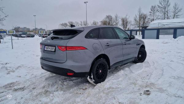 Grey Jaguar F-Pace 2021 in Siauliai, with an engine capacity of 2.00 L and mileage of 47 thousand km for 22000 €, photo 5 on AUTOMOTO.COM.LV