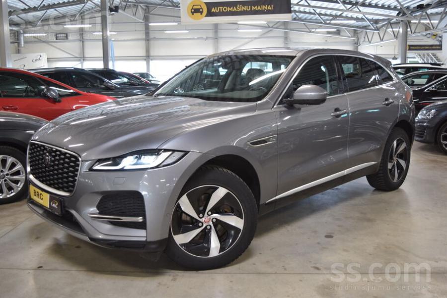 Grey Jaguar F-Pace 2021 in Riga, with an engine capacity of 2.00 L and mileage of 94 thousand km for 23400 €, photo 1 on AUTOMOTO.COM.LV