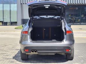 Pelēks Jaguar F-Pace 2021 Šauļi, ar dzinēja tilpumu 2.00 L un nobraukumu 50 tūkst. km par 17000 €, foto 8 vietnē AUTOMOTO.COM.LV