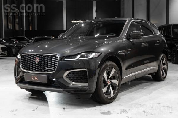 Grey Jaguar F-Pace 2022 in Riga, with an engine capacity of 2.00 L and mileage of 145 thousand km for 28900 €, photo 1 on AUTOMOTO.COM.LV