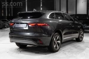 Pelēks Jaguar F-Pace 2022 Rīga, ar dzinēja tilpumu 2.00 L un nobraukumu 145 tūkst. km par 28900 €, foto 5 vietnē AUTOMOTO.COM.LV