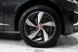 Pelēks Jaguar F-Pace 2022 Rīga, ar dzinēja tilpumu 2.00 L un nobraukumu 145 tūkst. km par 28900 €, foto 8 vietnē AUTOMOTO.COM.LV