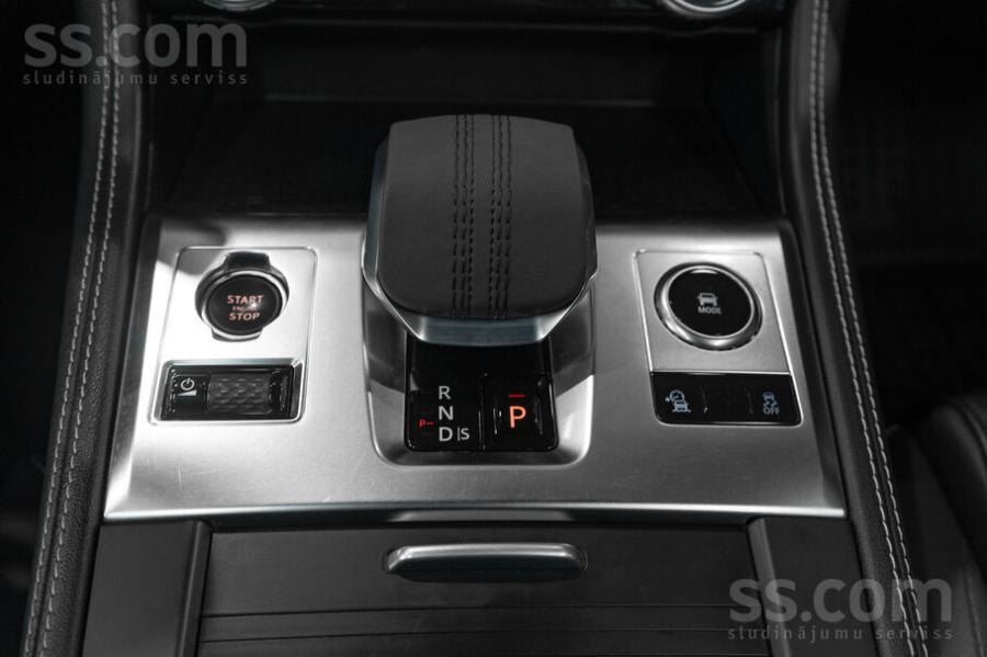 Pelēks Jaguar F-Pace 2022 Rīga, ar dzinēja tilpumu 2.00 L un nobraukumu 145 tūkst. km par 28900 €, foto 24 vietnē AUTOMOTO.COM.LV