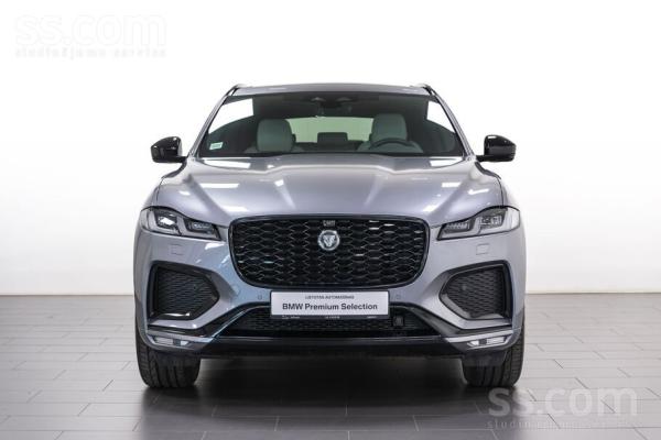 Pelēks Jaguar F-Pace 2024 Rīga, ar dzinēja tilpumu 2.00 L un nobraukumu 17 tūkst. km par 42500 €, foto 6 vietnē AUTOMOTO.COM.LV