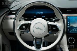 Grey Jaguar F-Pace 2024 in Riga, with an engine capacity of 2.00 L and mileage of 17 thousand km for 42500 €, photo 28 on AUTOMOTO.COM.LV