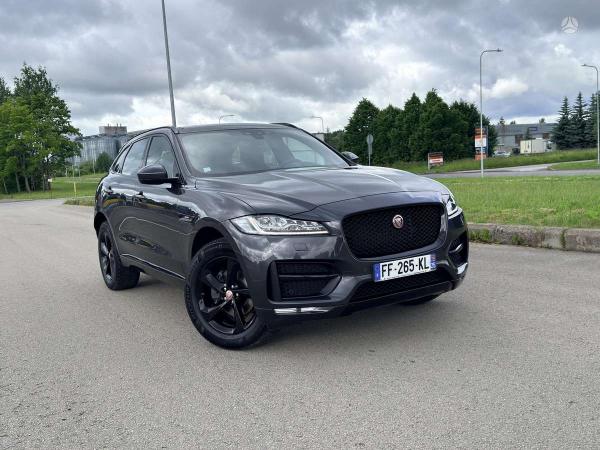 Pelēks Jaguar F-Pace 2019 Panevēža, ar dzinēja tilpumu 2.00 L un nobraukumu 138 tūkst. km par 15990 €, foto 4 vietnē AUTOMOTO.COM.LV