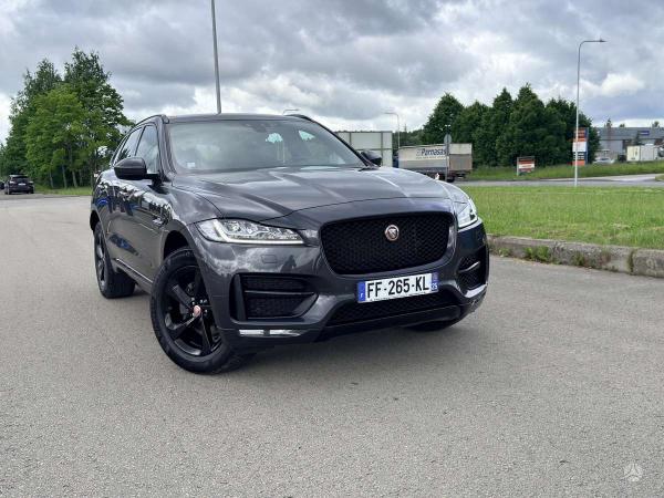 Pelēks Jaguar F-Pace 2019 Panevēža, ar dzinēja tilpumu 2.00 L un nobraukumu 138 tūkst. km par 15990 €, foto 6 vietnē AUTOMOTO.COM.LV