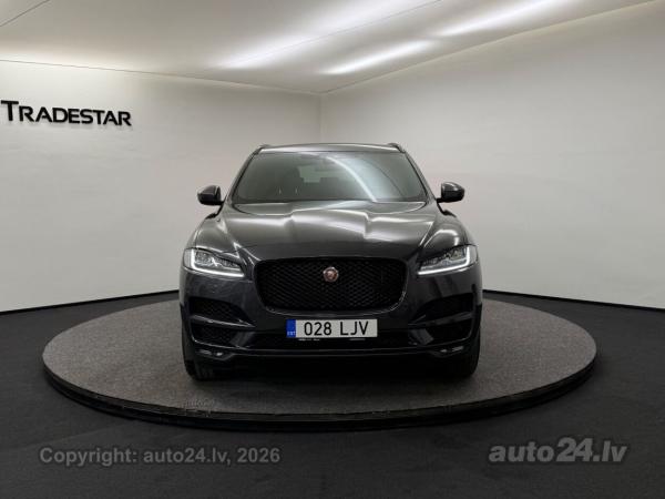 Grey Jaguar F-Pace 2016 in Parnu, with an engine capacity of 3.00 L and mileage of 163 thousand km for 19990 €, photo 2 on AUTOMOTO.COM.LV