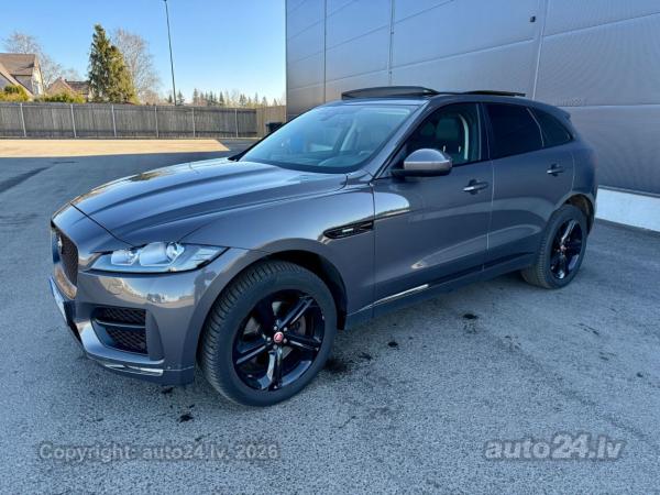 Grey Jaguar F-Pace 2016 in Tallinn, with an engine capacity of 3.00 L and mileage of 212 thousand km for 18500 €, photo 1 on AUTOMOTO.COM.LV