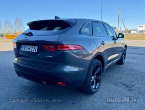 Pelēks Jaguar F-Pace 2016 Tallina, ar dzinēja tilpumu 3.00 L un nobraukumu 212 tūkst. km par 18500 €, foto 7 vietnē AUTOMOTO.COM.LV