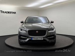 Grey Jaguar F-Pace 2016 in Parnu, with an engine capacity of 2.00 L and mileage of 183 thousand km for 15990 €, photo 3 on AUTOMOTO.COM.LV