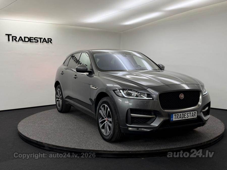Grey Jaguar F-Pace 2016 in Parnu, with an engine capacity of 2.00 L and mileage of 183 thousand km for 15990 €, photo 4 on AUTOMOTO.COM.LV