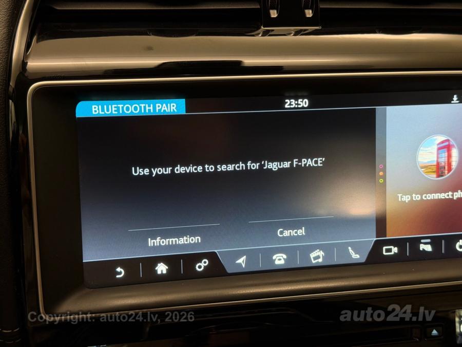 Grey Jaguar F-Pace 2016 in Parnu, with an engine capacity of 2.00 L and mileage of 183 thousand km for 15990 €, photo 20 on AUTOMOTO.COM.LV