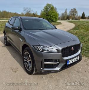 Grey Jaguar F-Pace 2017 in Tallinn, with an engine capacity of 2.00 L and mileage of 131 thousand km for 15990 €, photo 3 on AUTOMOTO.COM.LV