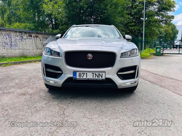 Grey Jaguar F-Pace 2017 in Tallinn, with an engine capacity of 3.00 L and mileage of 135 thousand km for 12500 €, photo 2 on AUTOMOTO.COM.LV