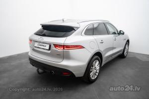 Grey Jaguar F-Pace 2017 in Tallinn, with an engine capacity of 3.00 L and mileage of 129 thousand km for 15999 €, photo 6 on AUTOMOTO.COM.LV