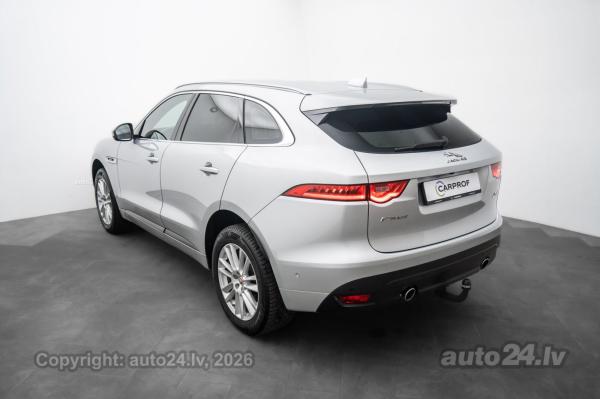 Grey Jaguar F-Pace 2017 in Tallinn, with an engine capacity of 3.00 L and mileage of 129 thousand km for 15999 €, photo 7 on AUTOMOTO.COM.LV