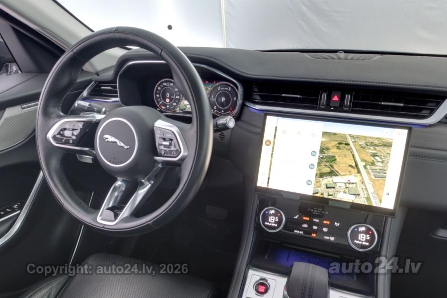Pelēks Jaguar F-Pace 2021 Tallina, ar dzinēja tilpumu 2.00 L un nobraukumu 50 tūkst. km par 31900 €, foto 11 vietnē AUTOMOTO.COM.LV