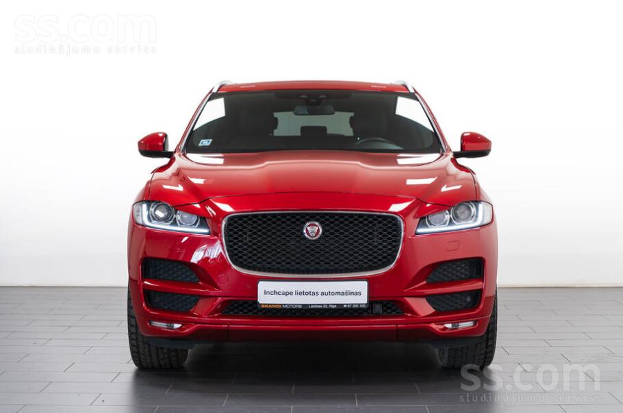 Sarkans Jaguar F-Pace 2016 Rīga, ar dzinēja tilpumu 2.00 L un nobraukumu 83 tūkst. km par 26000 €, foto 3 vietnē AUTOMOTO.COM.LV